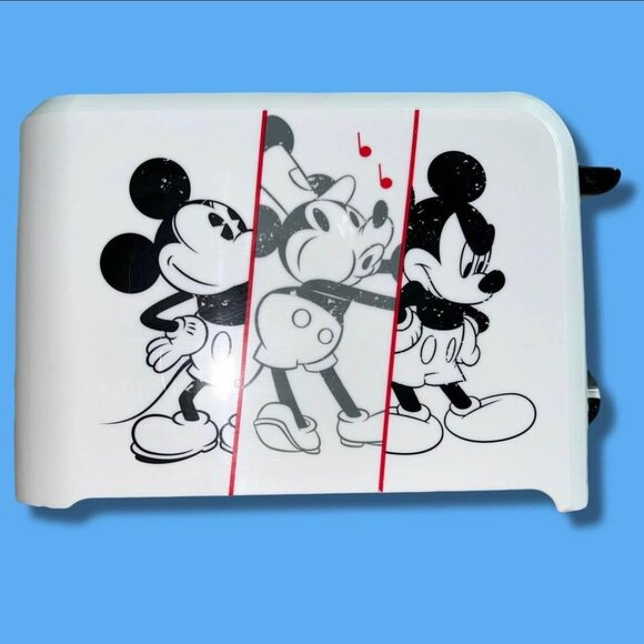 Disney | Kitchen | Mickey Mouse Disney Toaster 9 Years Of Mickey Mic2 ...